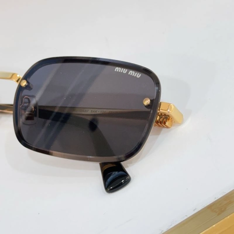 Exact replica Miu Miu Sunglasses
