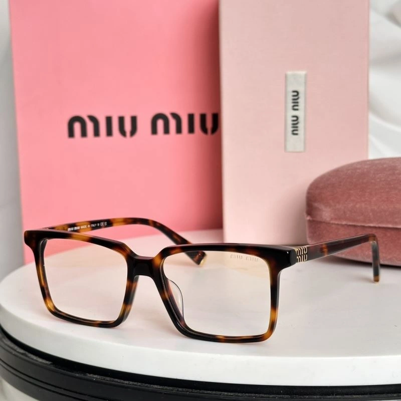 Bargain Miu Miu Sunglasses