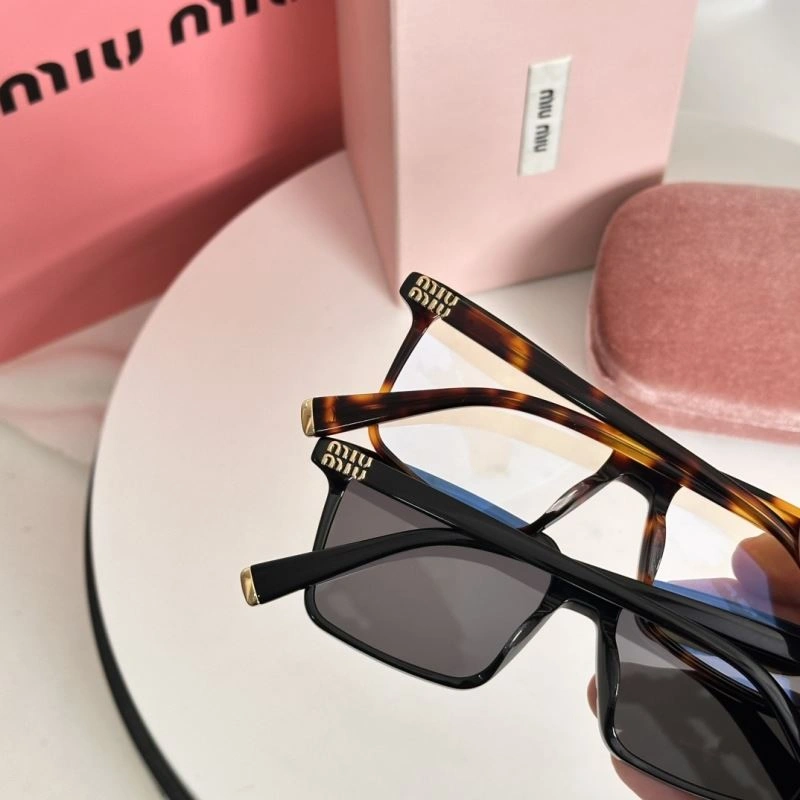 Bargain Miu Miu Sunglasses