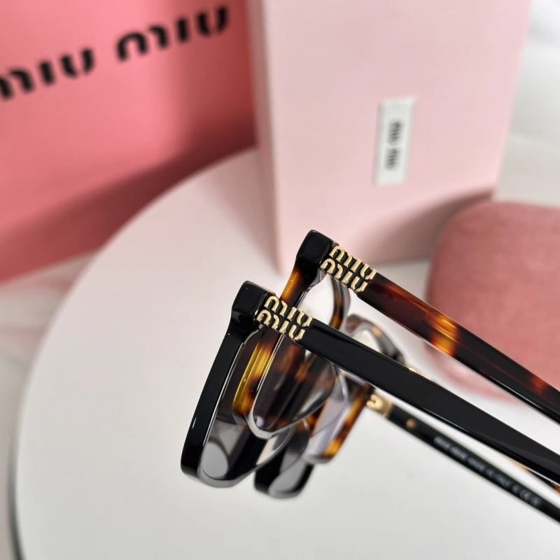 Bargain Miu Miu Sunglasses