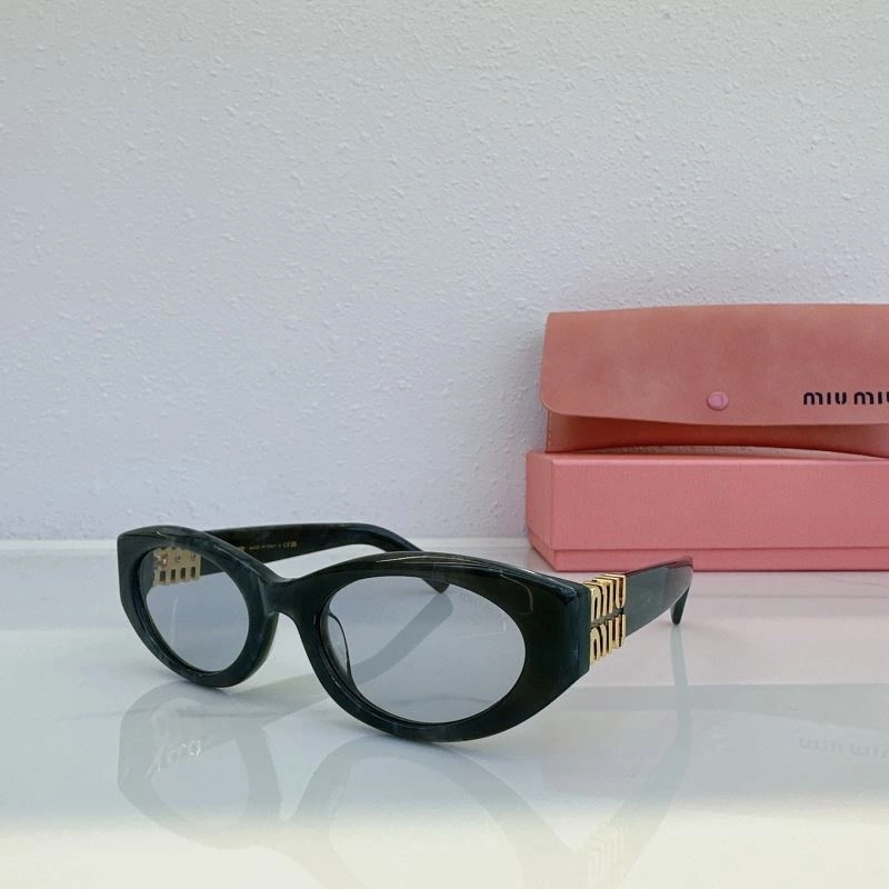 Legit Miu Miu Sunglasses