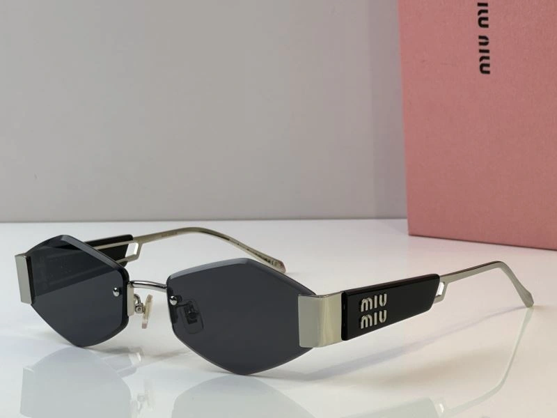 Perfect replica Miu Miu Sunglasses