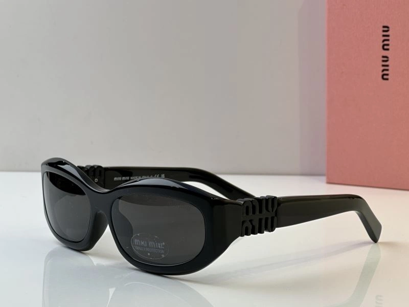 Exact replica Miu Miu Sunglasses