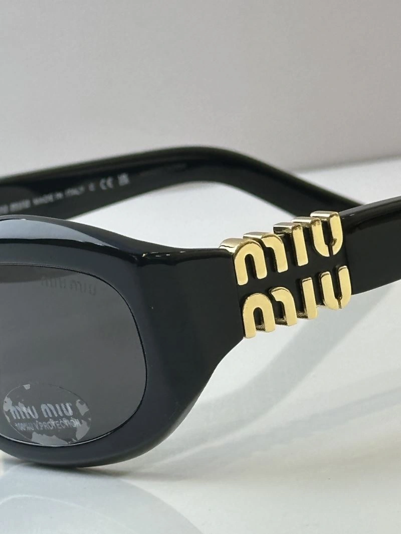 Exact replica Miu Miu Sunglasses