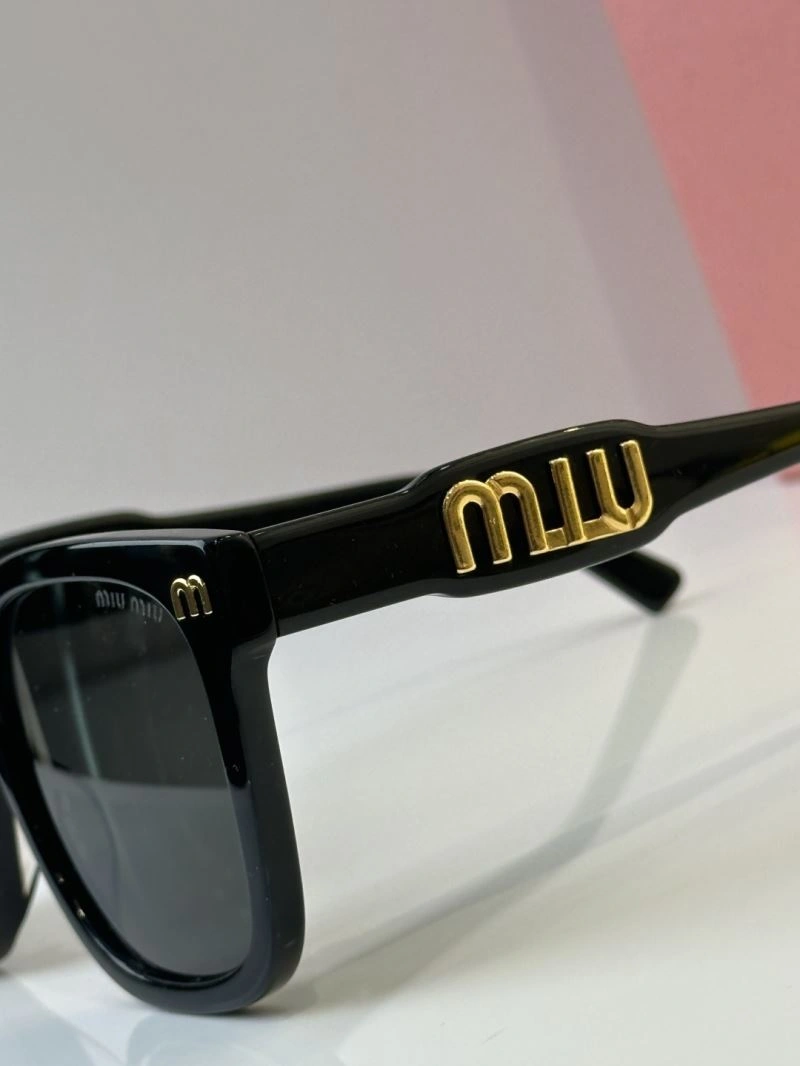 Legit Miu Miu Sunglasses