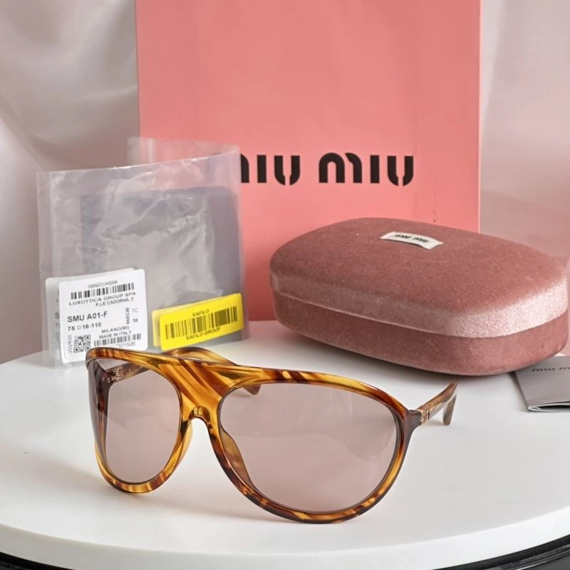Exact replica Miu Miu Sunglasses