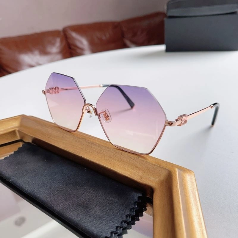Factory-made Miu Miu Sunglasses