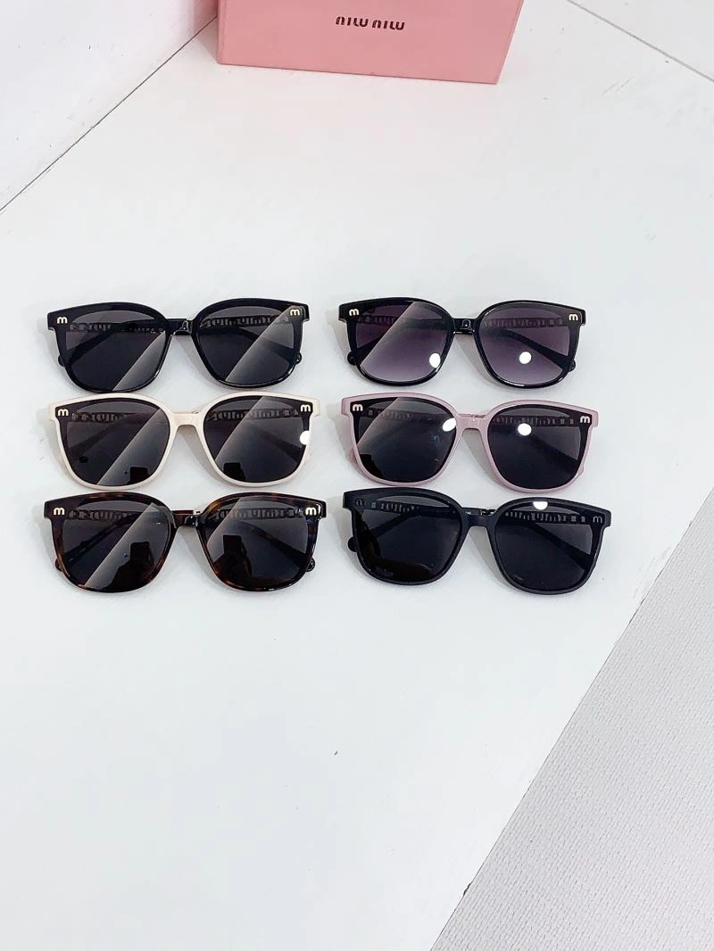 Low-cost Miu Miu Sunglasses