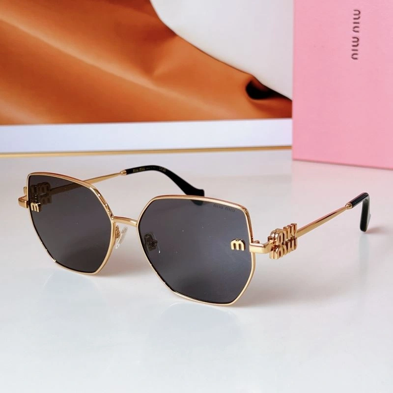 Top match Miu Miu Sunglasses