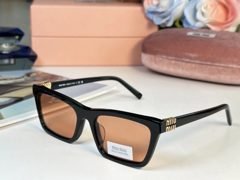 Cut-rate Miu Miu Sunglasses