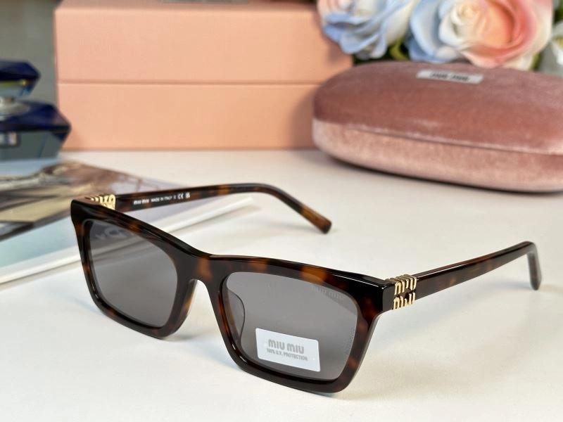Cut-rate Miu Miu Sunglasses