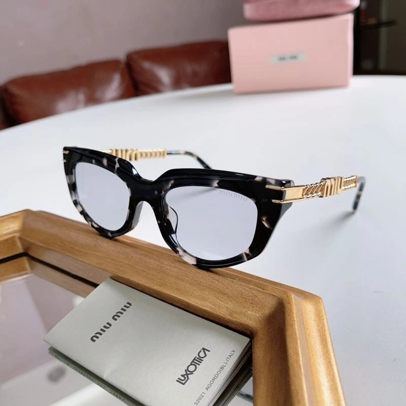 Discounted Miu Miu Sunglasses