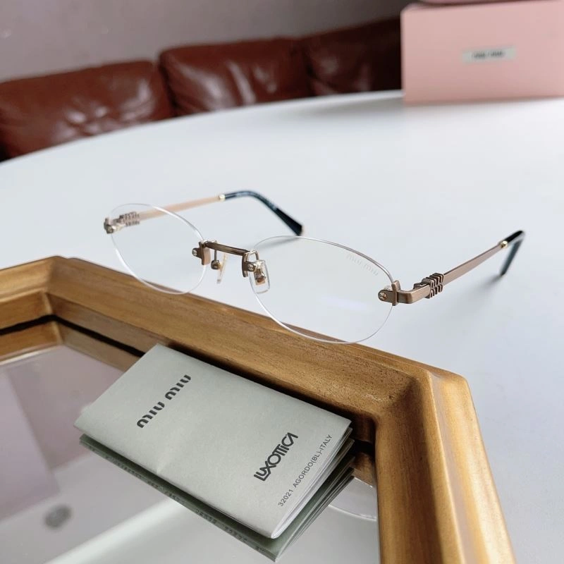 Low-cost Miu Miu Sunglasses