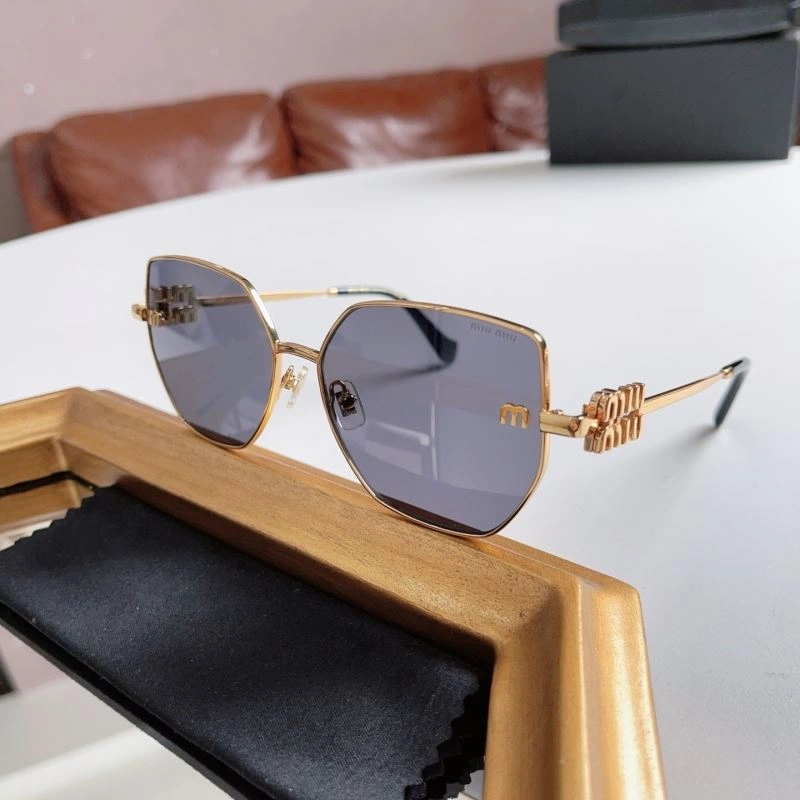 Low-cost Miu Miu Sunglasses