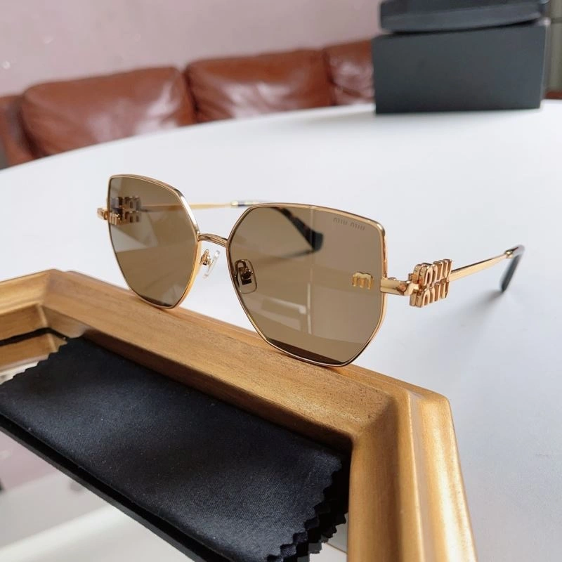 Low-cost Miu Miu Sunglasses