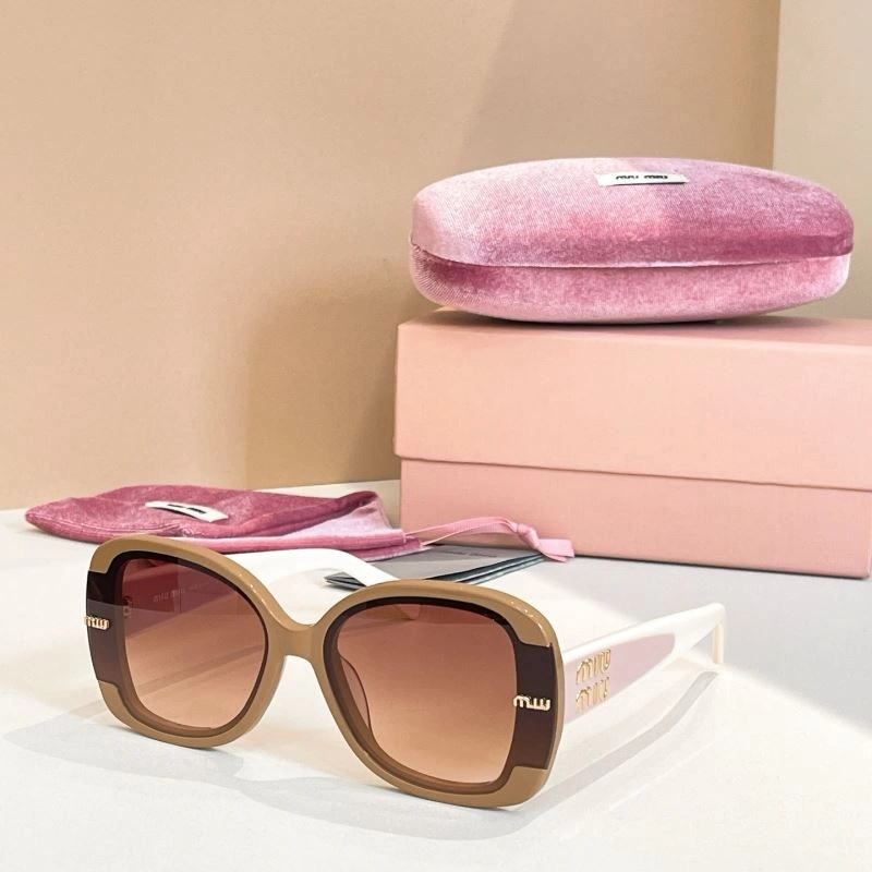 Top match Miu Miu Sunglasses