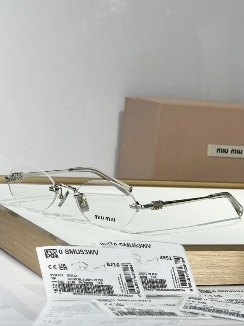 Exact replica Miu Miu Sunglasses