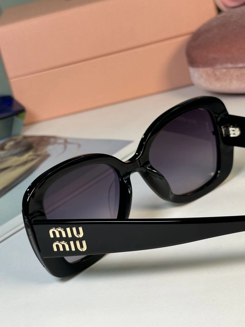 Low-cost Miu Miu Sunglasses