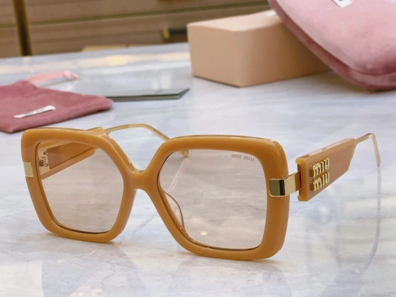 Factory-made Miu Miu Sunglasses