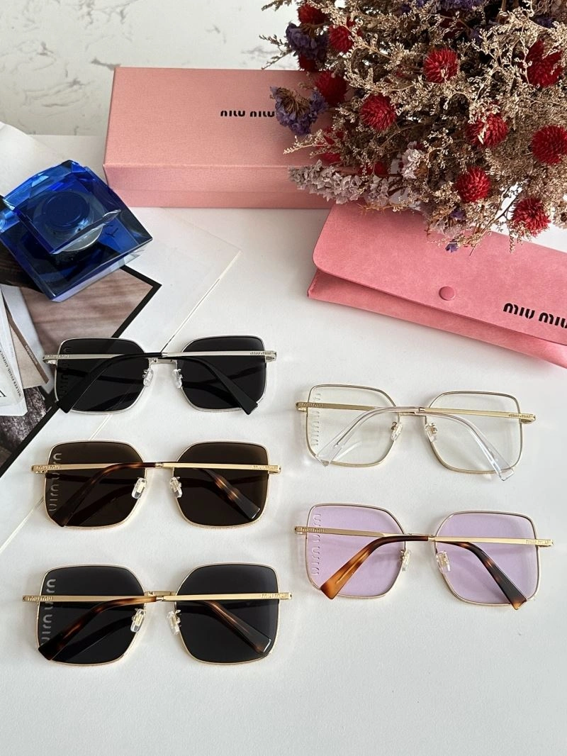 Low-cost Miu Miu Sunglasses
