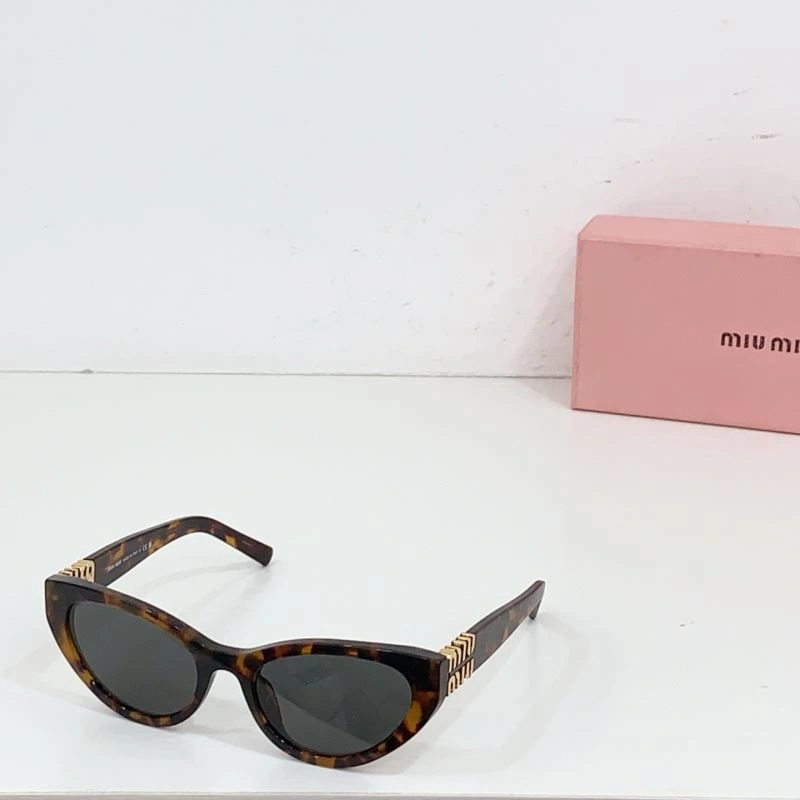 Top match Miu Miu Sunglasses