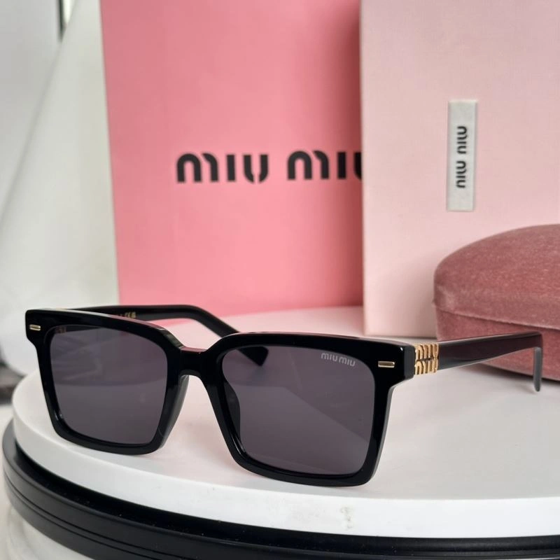 High fidelity Miu Miu Sunglasses
