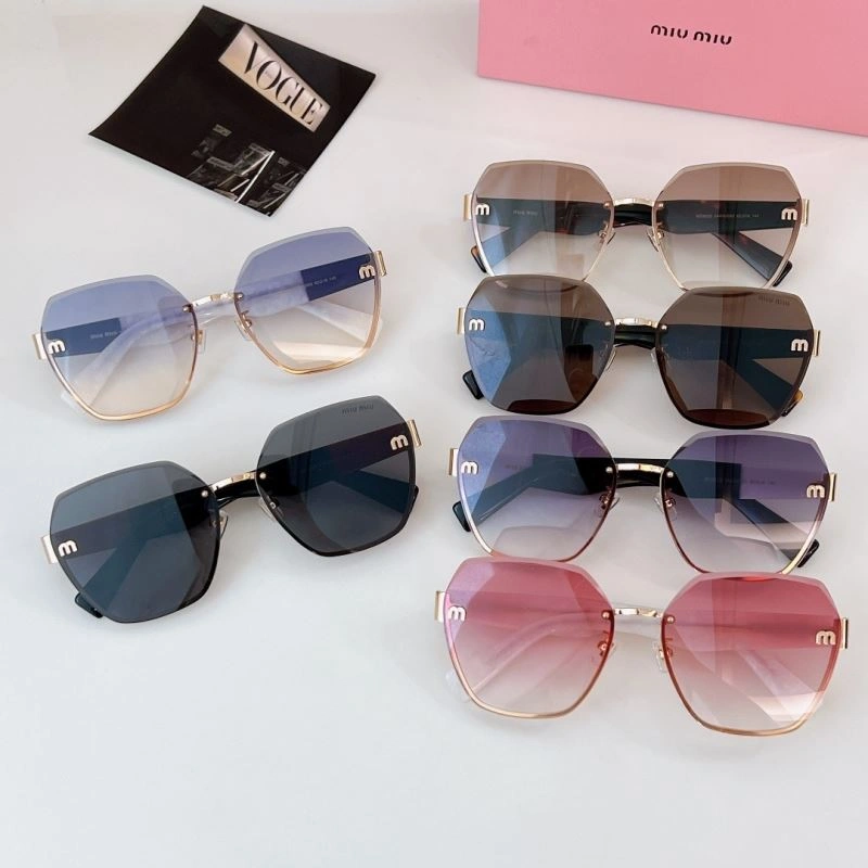 Top mirror Miu Miu Sunglasses