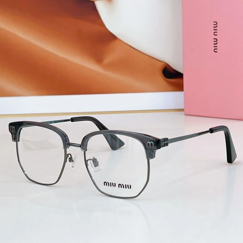 Top mirror Miu Miu Sunglasses
