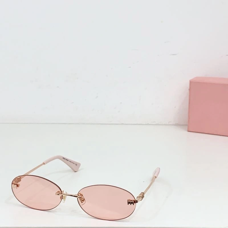 Accurate model Miu Miu Sunglasses