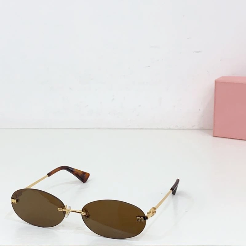 Accurate model Miu Miu Sunglasses
