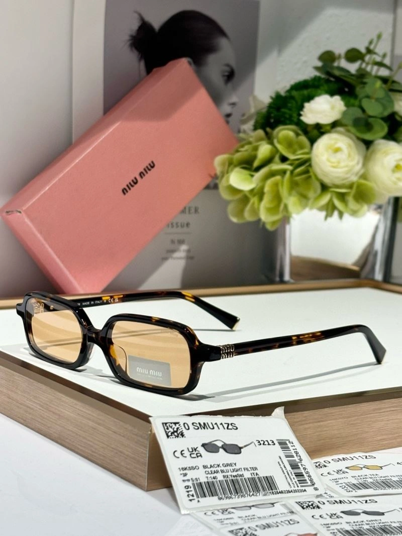 Cut-rate Miu Miu Sunglasses