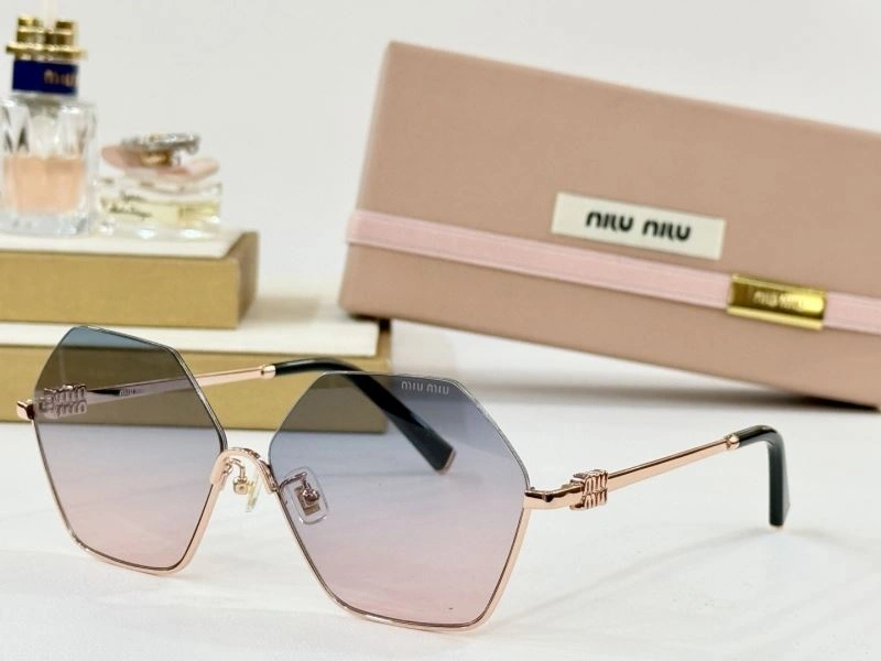 Cut-rate Miu Miu Sunglasses