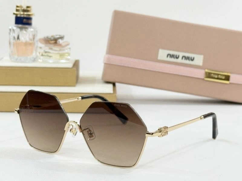 Cut-rate Miu Miu Sunglasses