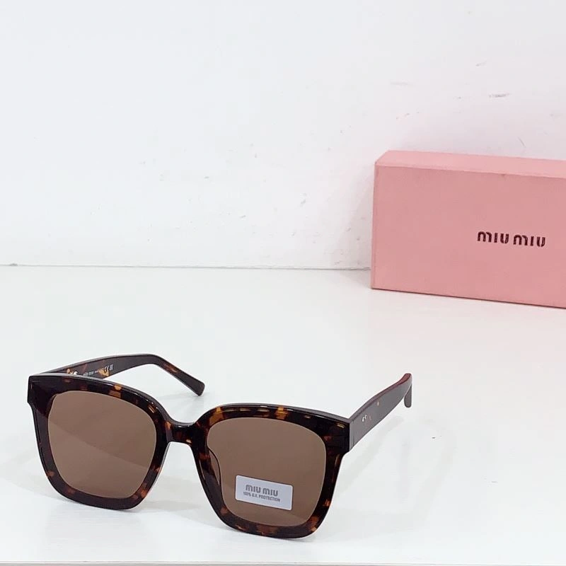 High fidelity Miu Miu Sunglasses