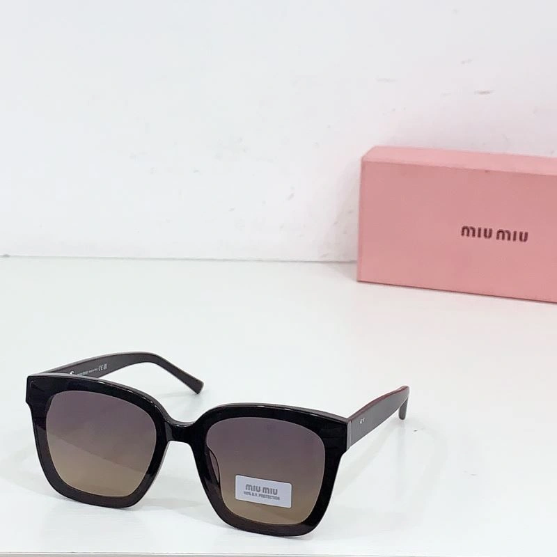 High fidelity Miu Miu Sunglasses
