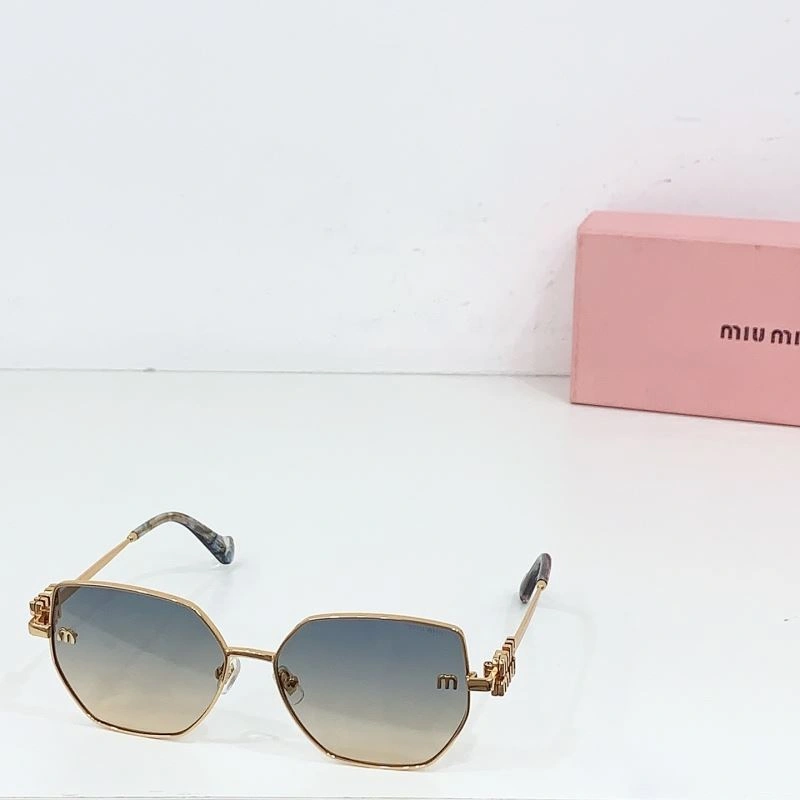 High fidelity Miu Miu Sunglasses