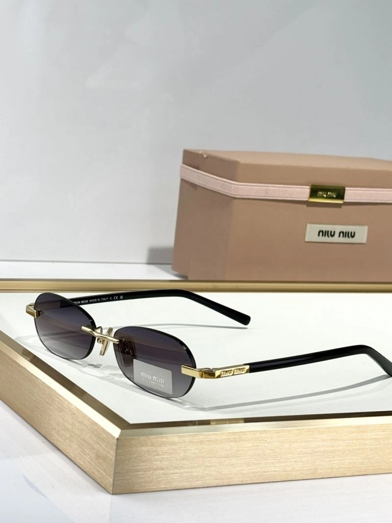 Exact replica Miu Miu Sunglasses