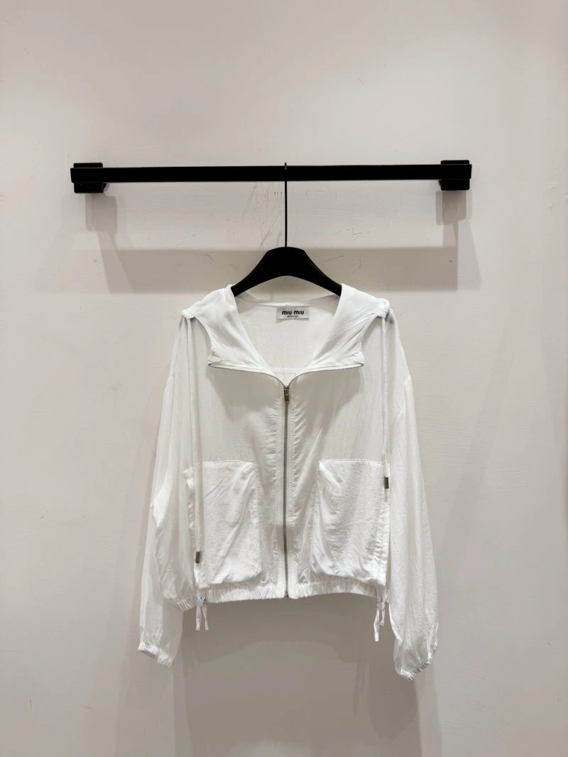 Value-priced Miu Miu Sunscreen Jacket
