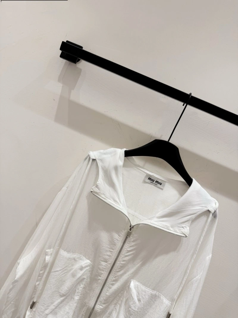 Value-priced Miu Miu Sunscreen Jacket