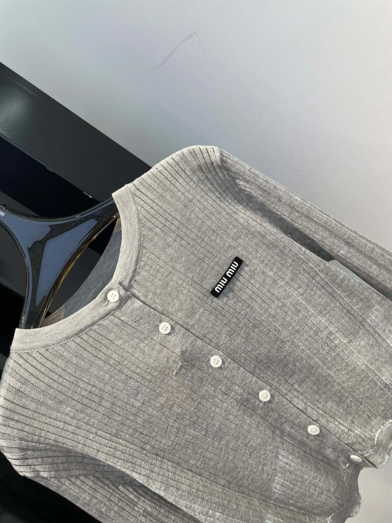 1:1 copy Miu Miu Sunscreen Jacket