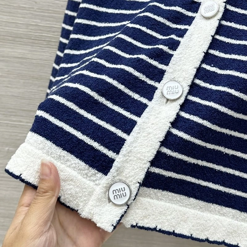 Low-cost Miu Miu Sweaters