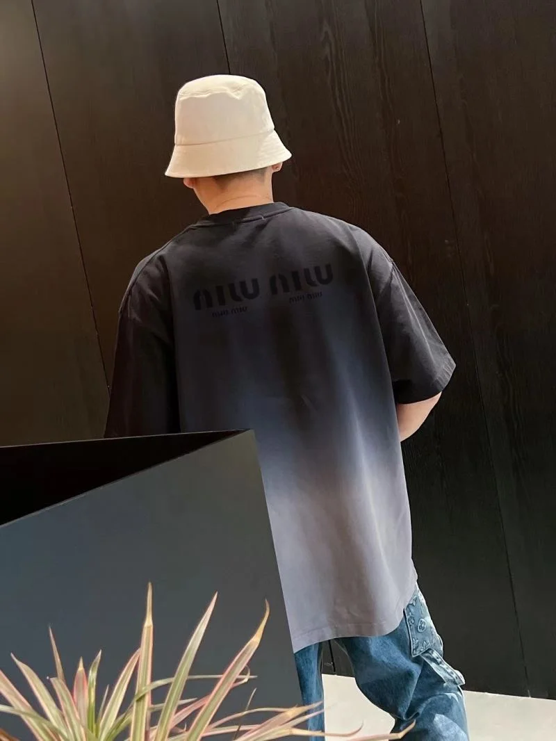 Bargain Miu Miu T-Shirts