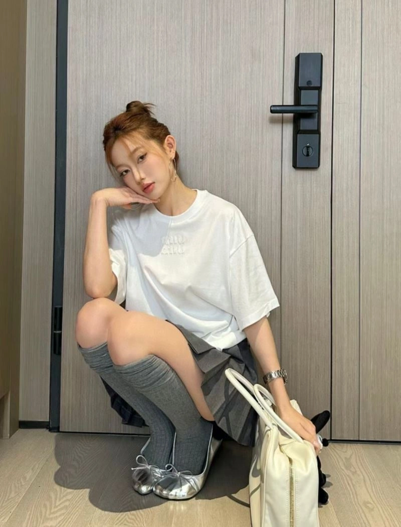 Bargain Miu Miu T-Shirts