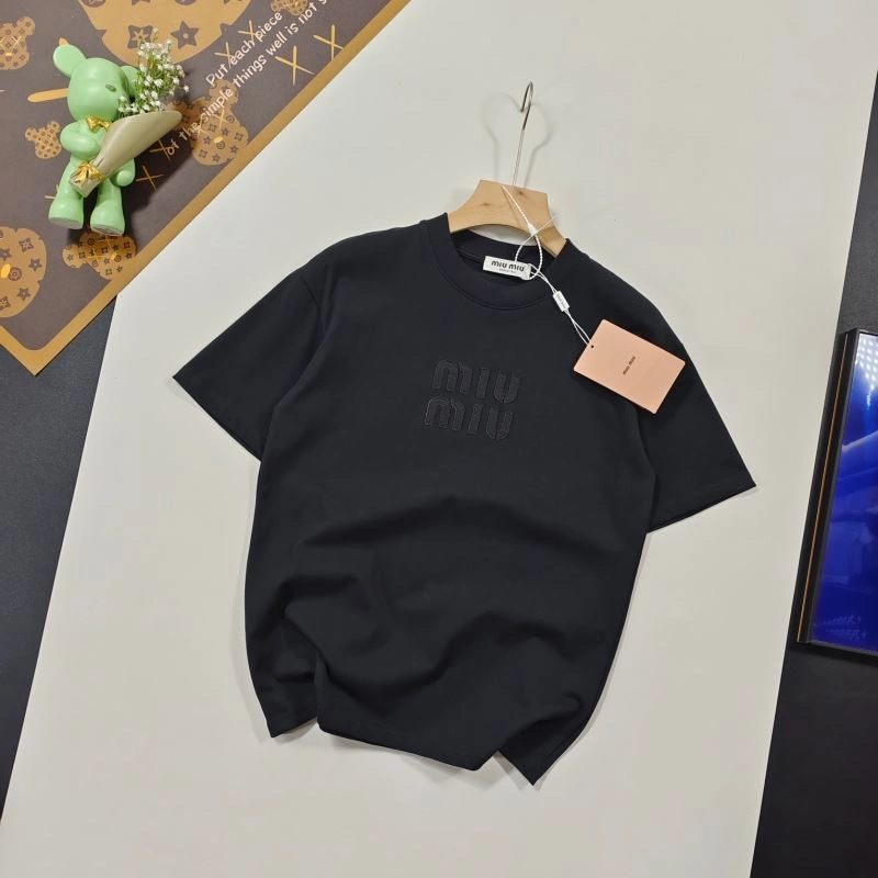 Bargain Miu Miu T-Shirts