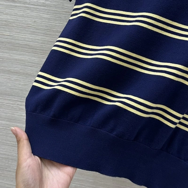 Bargain Miu Miu T-Shirts