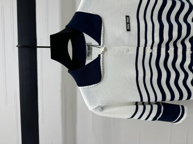 Top match Miu Miu T-Shirts