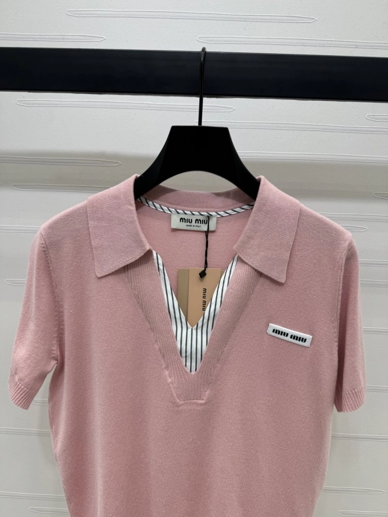 Bargain Miu Miu T-Shirts