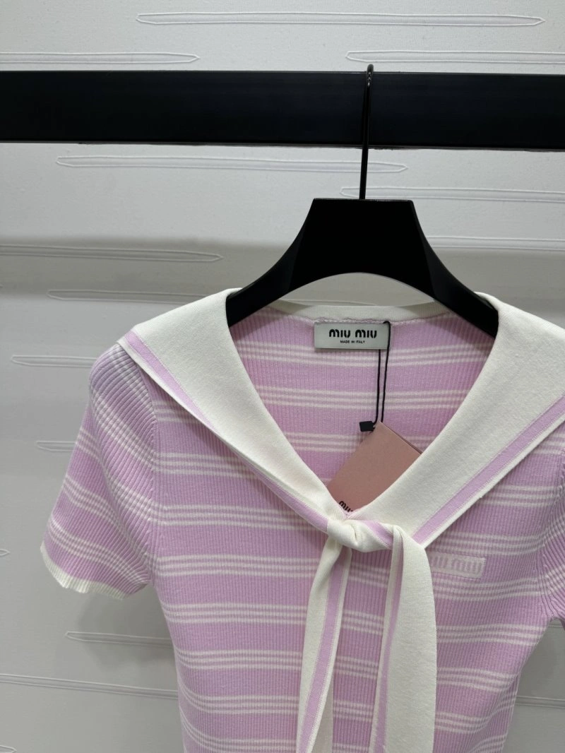 Bargain Miu Miu T-Shirts