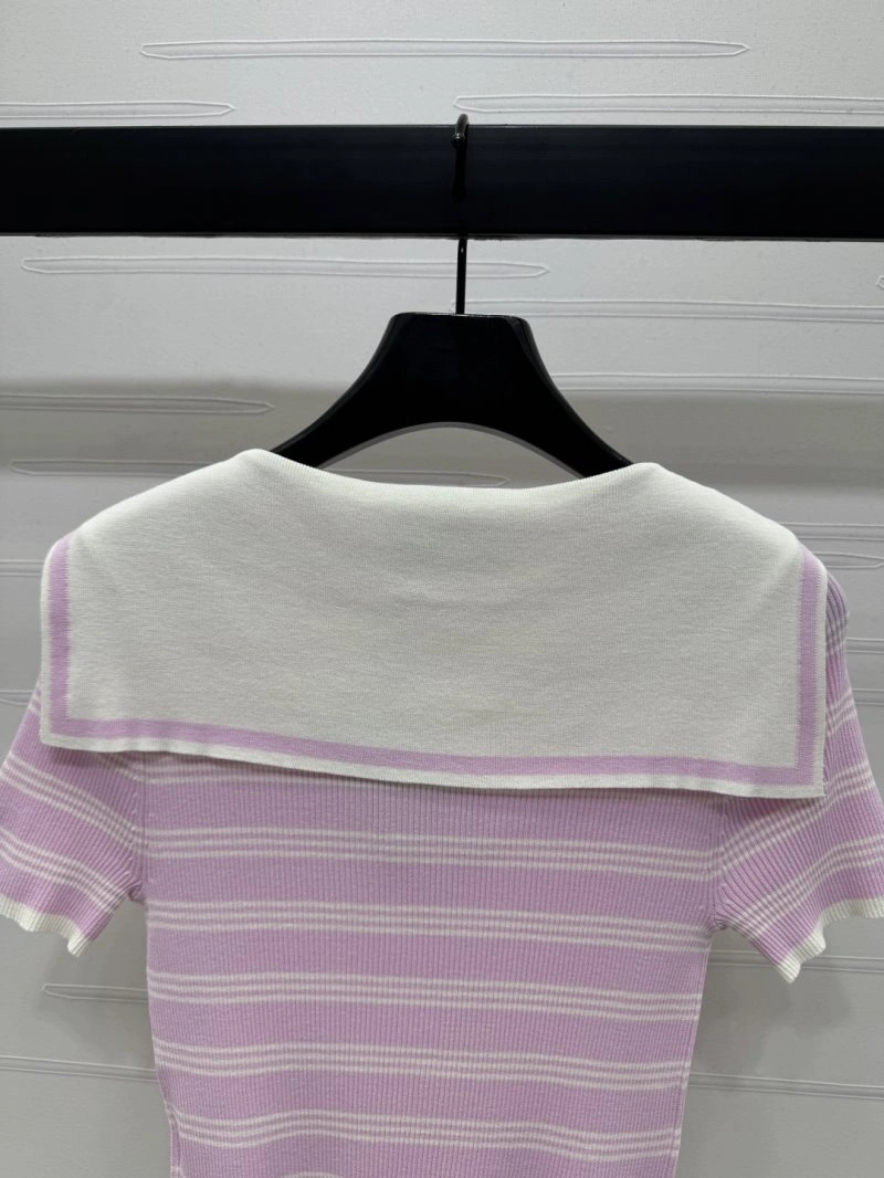 Bargain Miu Miu T-Shirts