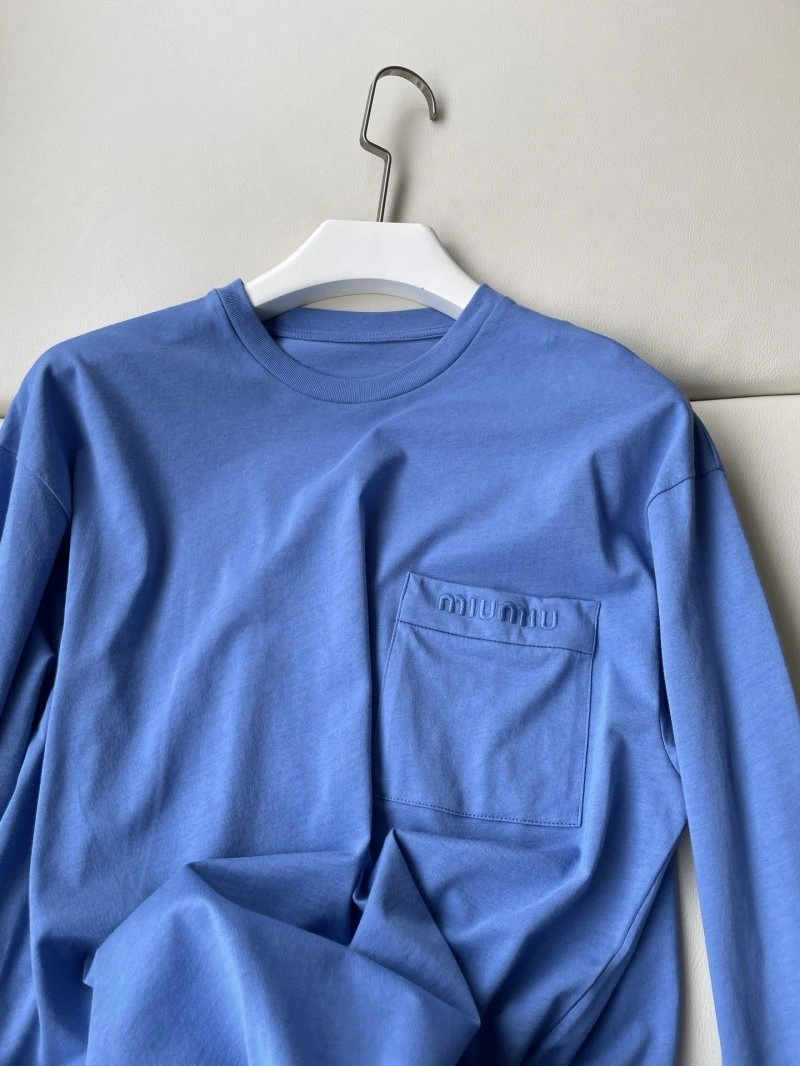 Accurate model Miu Miu T-Shirts